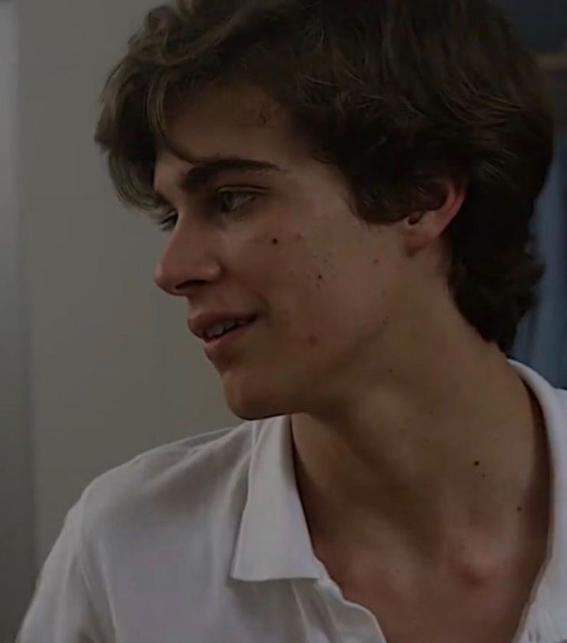 Chat with Theodore Nott - Enjoy Free AI Character Roleplay | FlowGPT ...