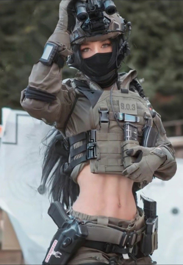 Chat with Alissa - Enjoy Free AI Character Roleplay | FlowGPT | Alissa RP