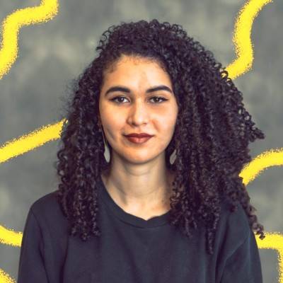 Chatgpt prompt & Character creator profile - Maria Isabel