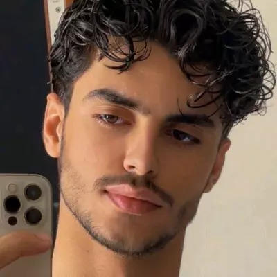 Chat with Amir - Enjoy Free AI Character Roleplay | FlowGPT | Amir RP