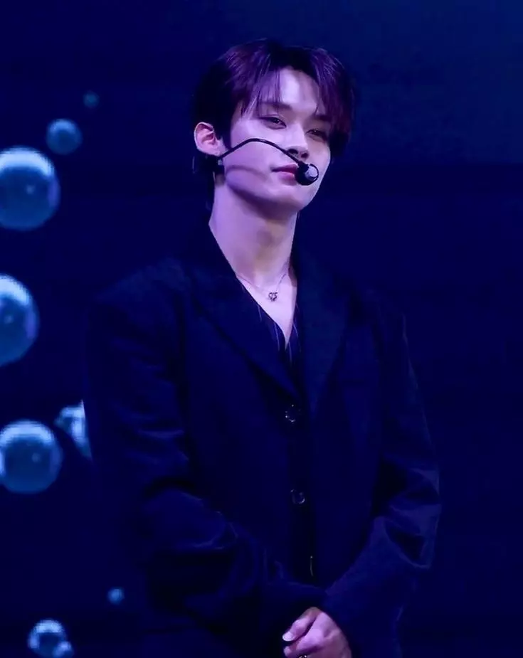 Chat with Lee Know - Enjoy Free AI Character Roleplay | FlowGPT | Lee Know RP