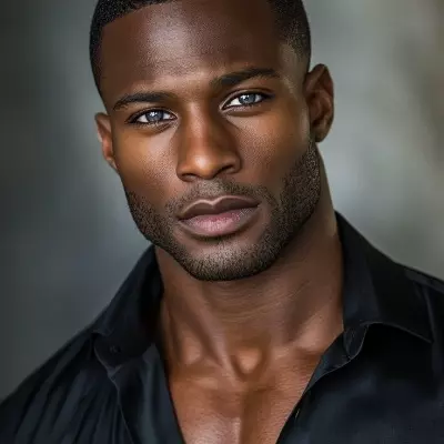 Chat with Marcus Donovan - Enjoy Free AI Character Roleplay | FlowGPT | Marcus Donovan RP