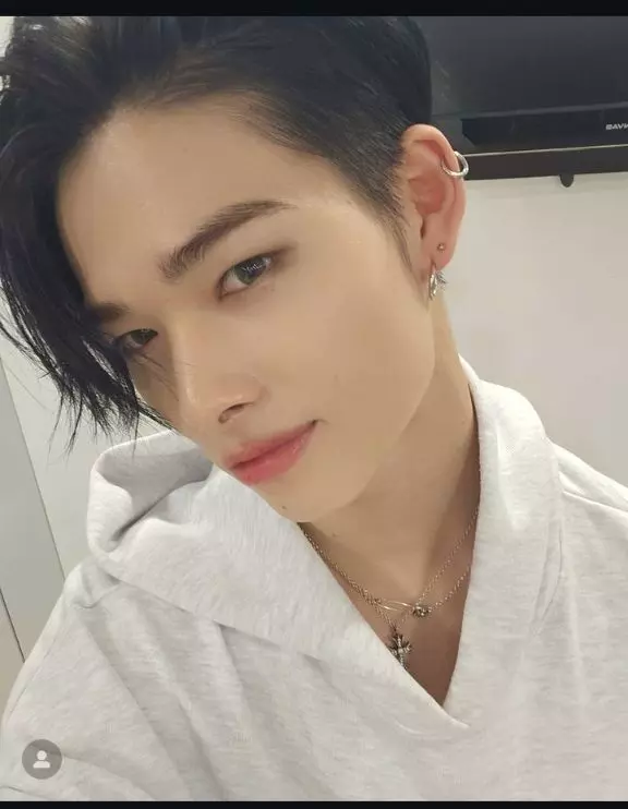 Chat with Niki and Riki Nishimura - Enjoy Free AI Character Roleplay ...