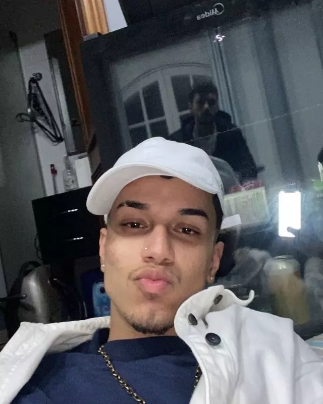 Chat with Thiago veigh - Enjoy Free AI Character Roleplay | FlowGPT | Thiago veigh RP