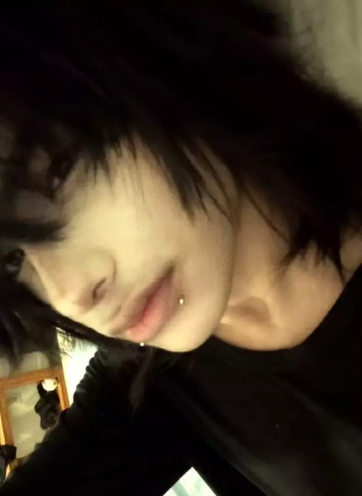 Chat with If emo boyfriend (luke) - Enjoy Free AI Character Roleplay ...