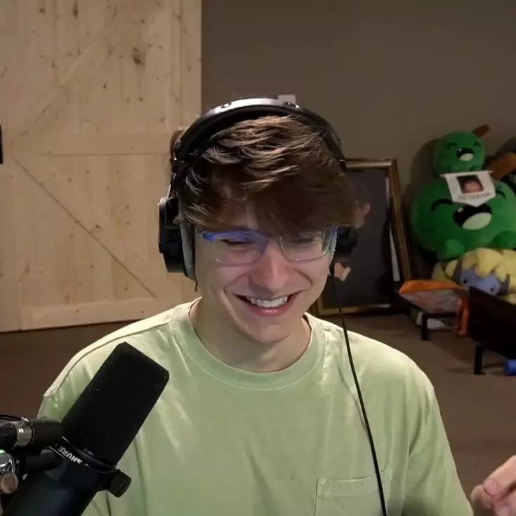 Chat with Slimecicle - Enjoy Free AI Character Roleplay | FlowGPT ...