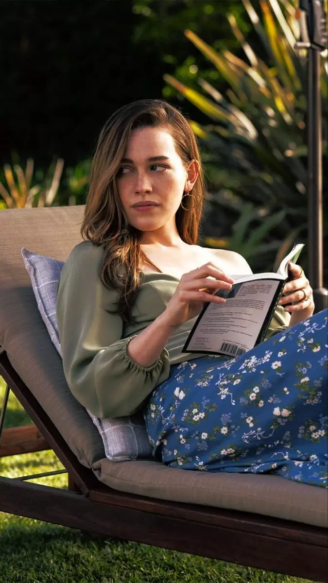 Chat with Love Quinn nsfw - Enjoy Free Unrestricted AI Character Roleplay No Filter | FlowGPT ...