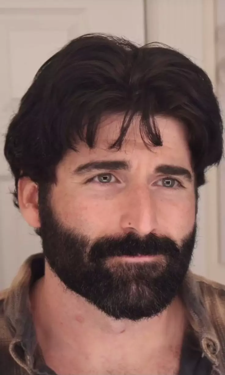 Chat with Logan Smith - Enjoy Free AI Character Roleplay | FlowGPT | Logan Smith RP