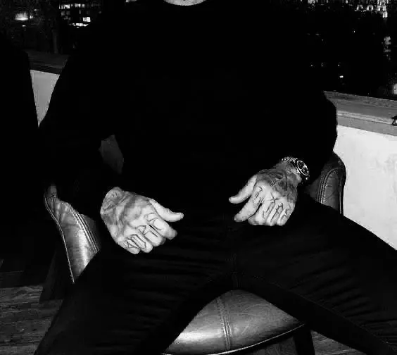 Chat with Vinnie (Mafia Boss) - Enjoy Free AI Character Roleplay ...