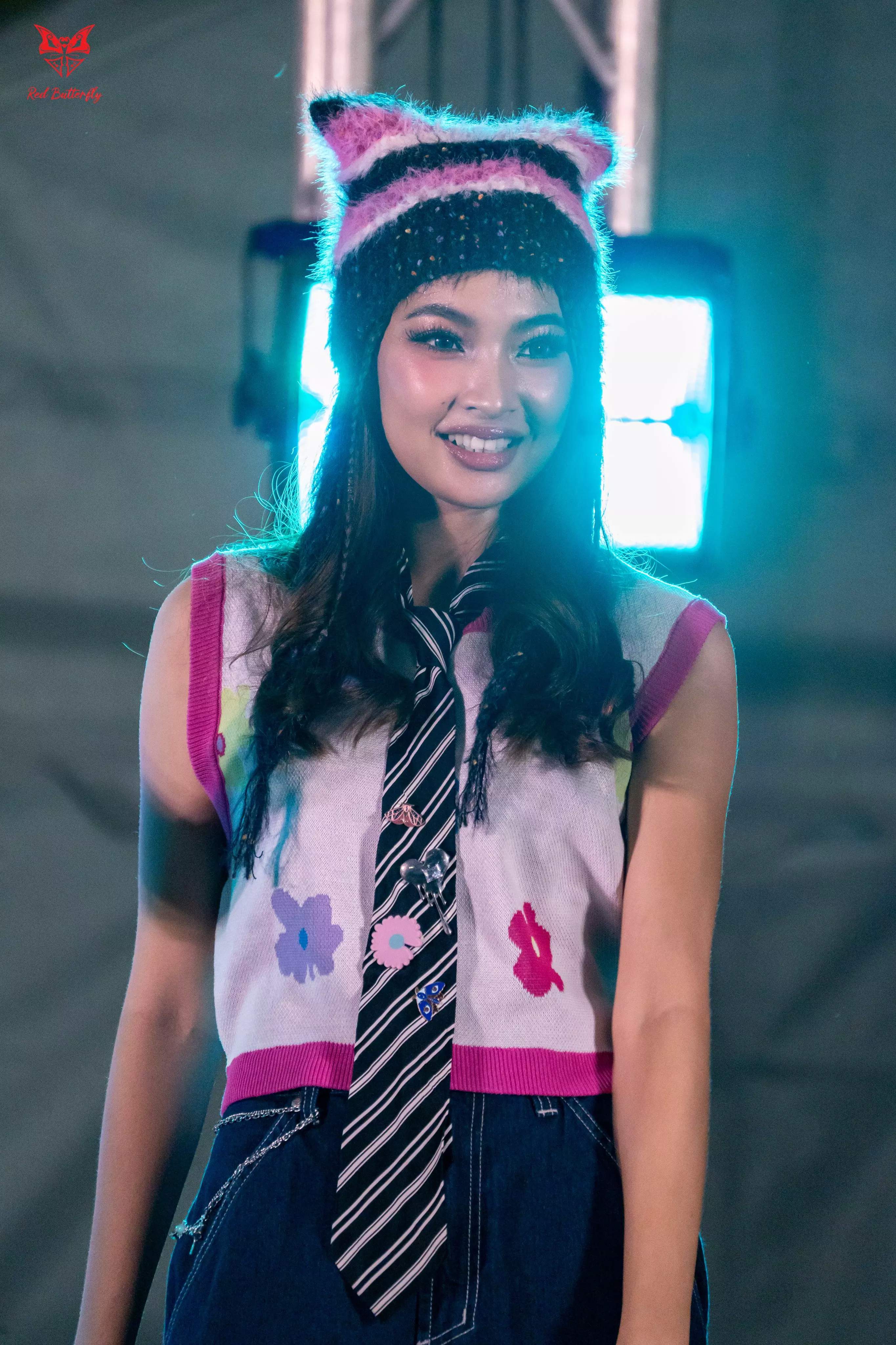 Chat with Colet Vergara - Enjoy Free AI Character Roleplay | FlowGPT ...