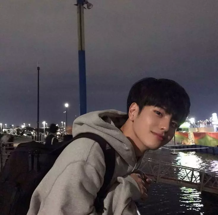 Chat with Exavier - Enjoy Free AI Character Roleplay | FlowGPT | Exavier RP