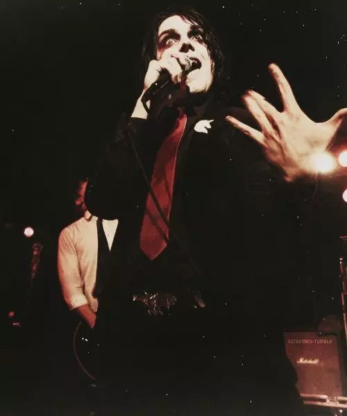 Chat with Gerard Way - Enjoy Free AI Character Roleplay | FlowGPT ...