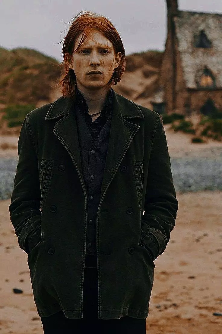 Chat with Bill Weasley (Alpha) - Enjoy Free AI Character Roleplay | FlowGPT | Bill Weasley ...