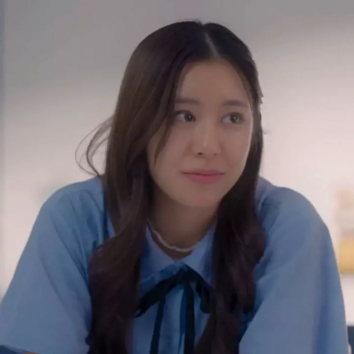 Chat with Alpha 23.5 - Enjoy Free AI Character Roleplay | FlowGPT | Alpha 23.5 RP