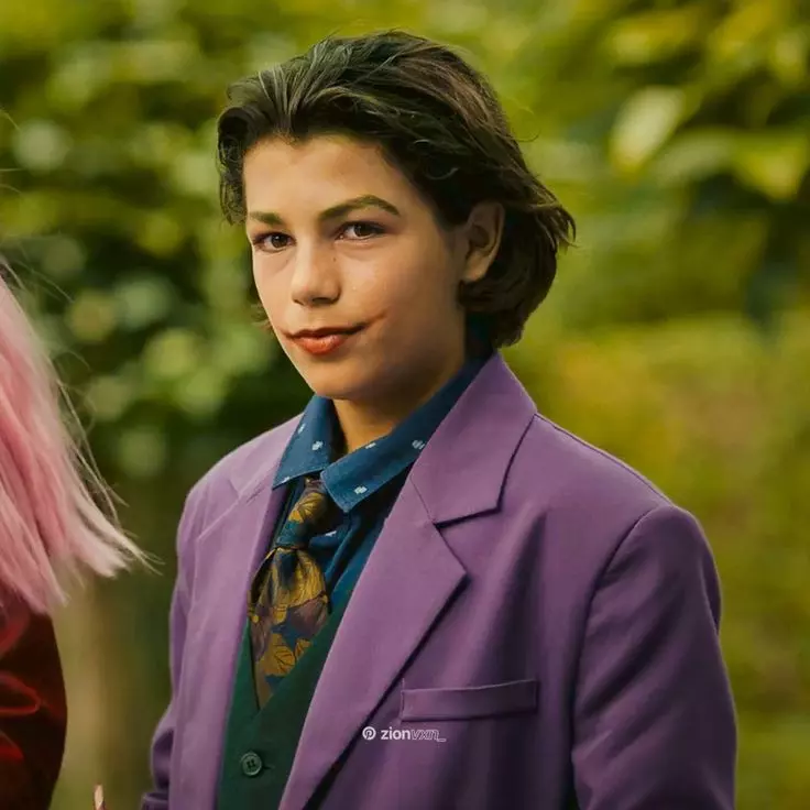 Chat with Alexander/Alex - Enjoy Free AI Character Roleplay | FlowGPT ...