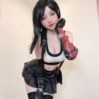 Chat with Tifa Lockhart nsfw - Enjoy Free Unrestricted AI Character ...