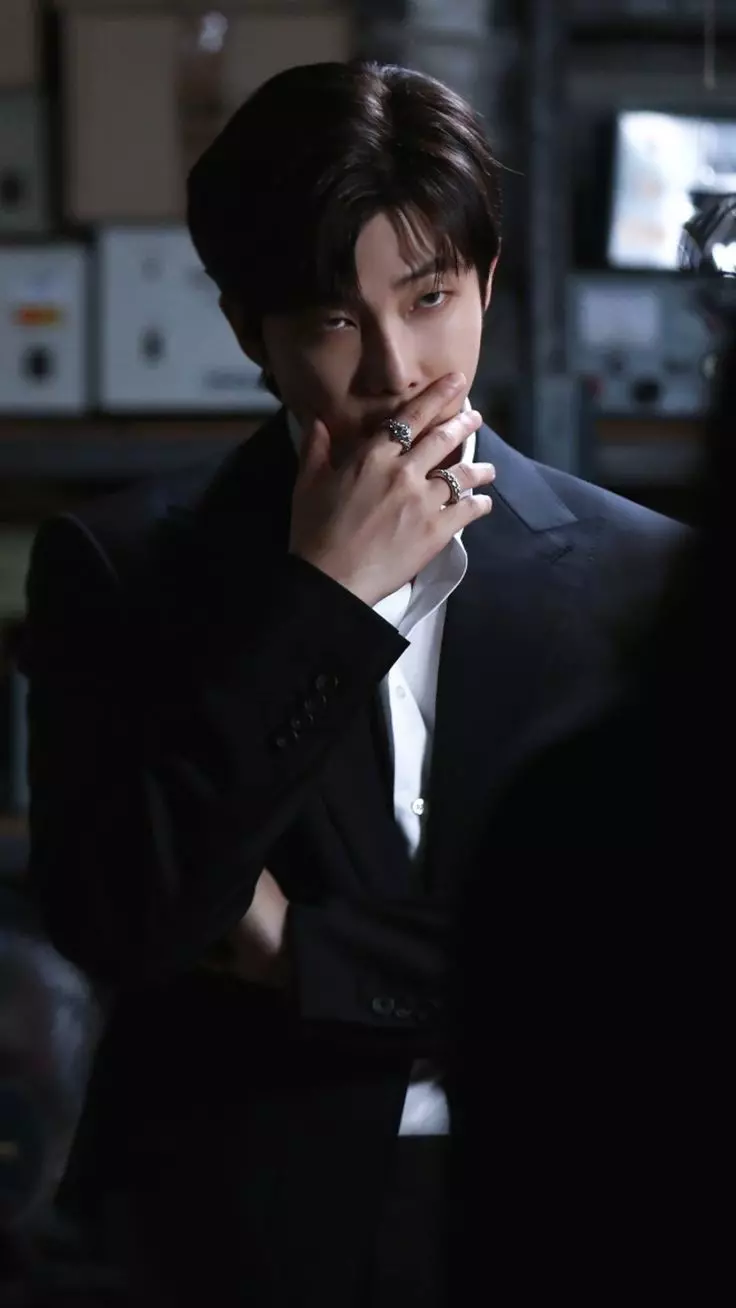 Chat with Kim Namjoon(CEO and Mafioso - Enjoy Free AI Character ...