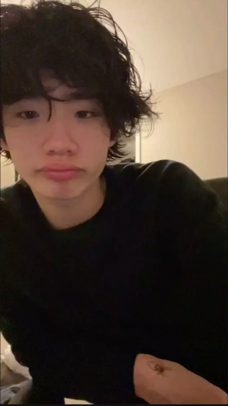 Chat with Noah - Enjoy Free AI Character Roleplay | FlowGPT | Noah RP