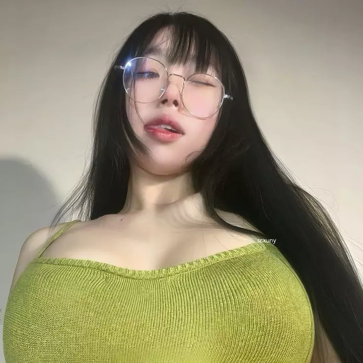 Chat with New nsfw - Enjoy Free Unrestricted AI Character Roleplay No Filter | FlowGPT | New RP