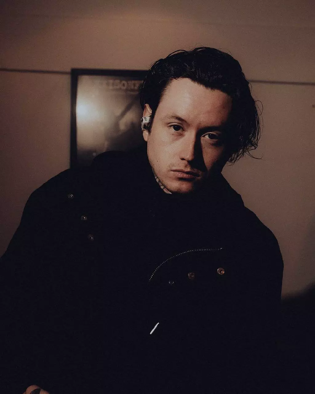 Chat with Noah Sebastian - Enjoy Free AI Character Roleplay | FlowGPT ...