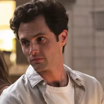 Chat with Joe Goldberg - Enjoy Free AI Character Roleplay | FlowGPT ...