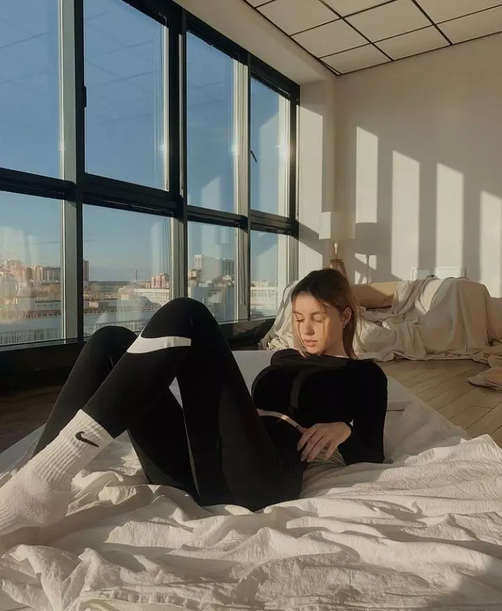 Chat with Elena Quinn nsfw - Enjoy Free Unrestricted AI Character ...