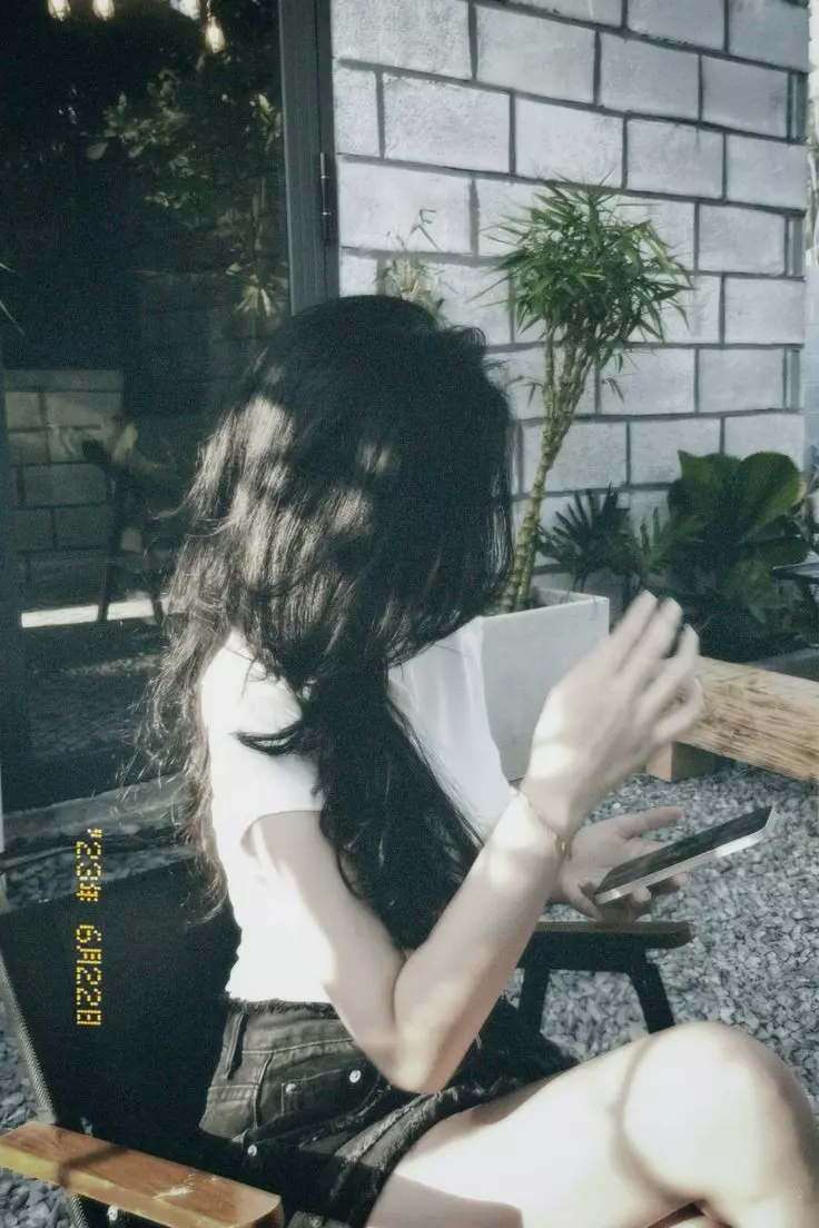 Chat with Minh Yen ️ BFF (Tieu Yen) nsfw - Enjoy Free Unrestricted AI Character Roleplay No ...