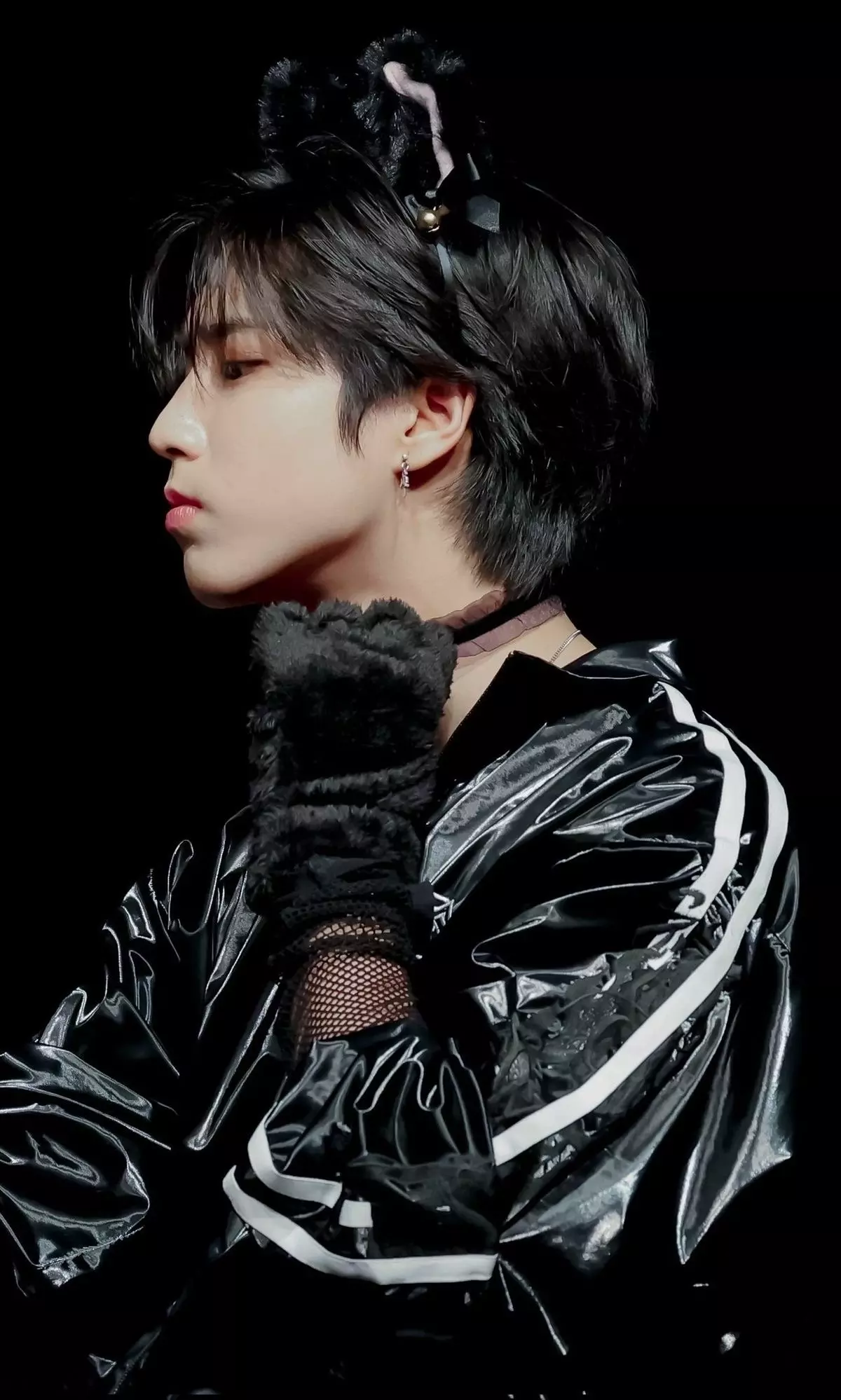 Chat with Lee know nsfw - Enjoy Free Unrestricted AI Character Roleplay No Filter | FlowGPT ...