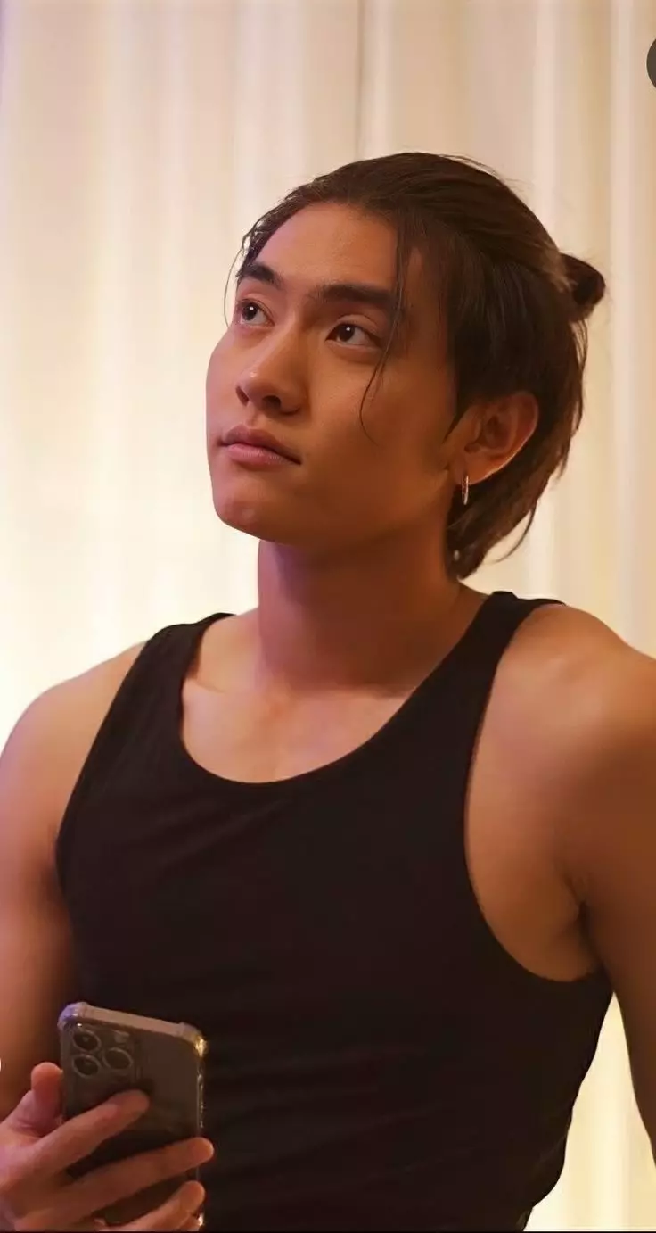 Chat with Payu Phakhin BL nsfw - Enjoy Free Unrestricted AI Character Roleplay No Filter ...