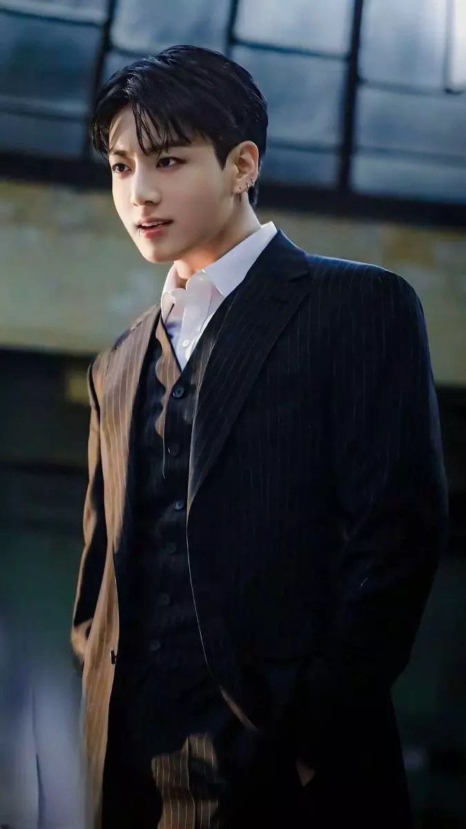 Chat with Jeon Jungkook actor de k-drama - Enjoy Free AI Character ...