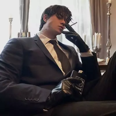 Chat with Victor - Enjoy Free AI Character Roleplay | FlowGPT | Victor RP