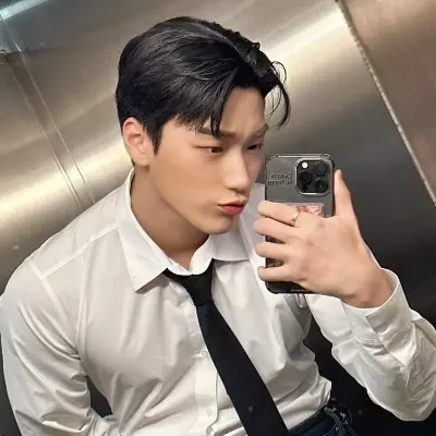 Chat with Jake - Enjoy Free AI Character Roleplay | FlowGPT | Jake RP