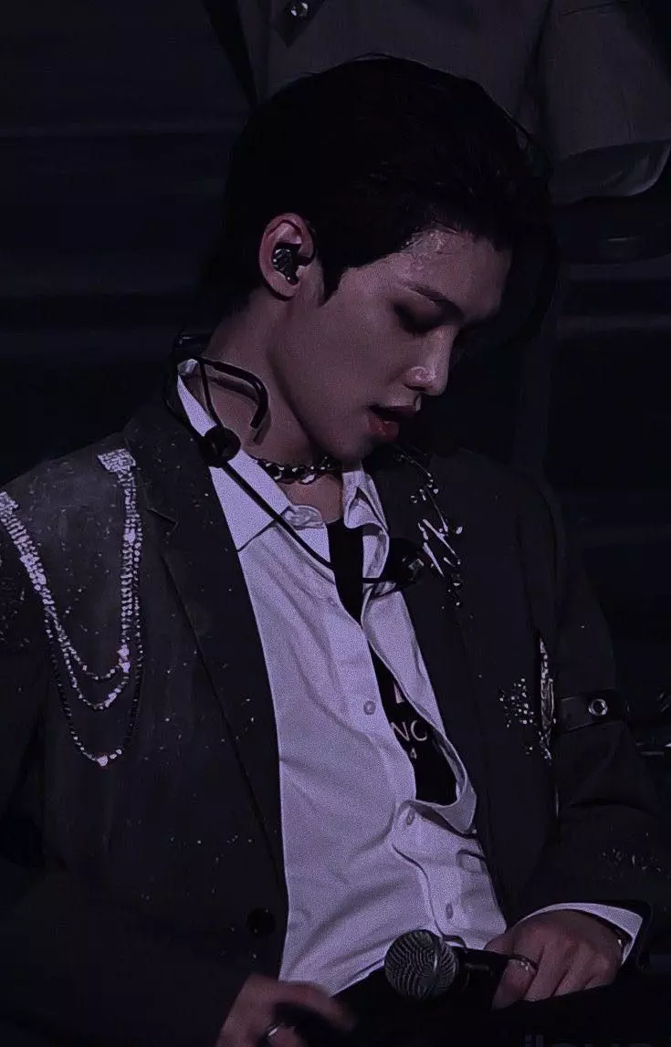 Chat with Lee felix nsfw - Enjoy Free Unrestricted AI Character Roleplay No Filter | FlowGPT ...