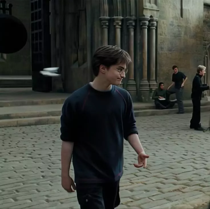 Chat with Harry Potter - Enjoy Free AI Character Roleplay | FlowGPT ...