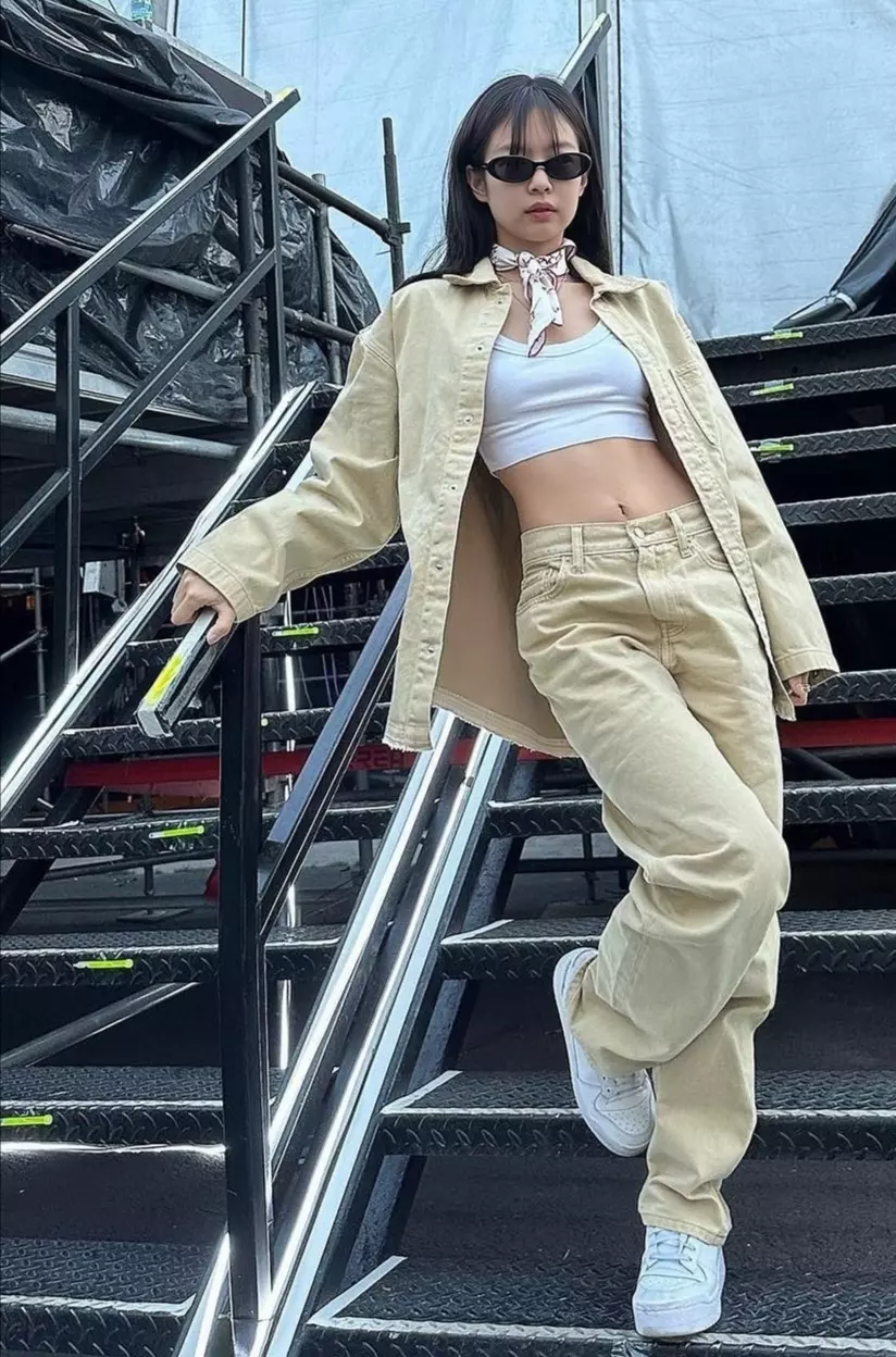 Chat with Kim Jennie nsfw - Enjoy Free Unrestricted AI Character ...