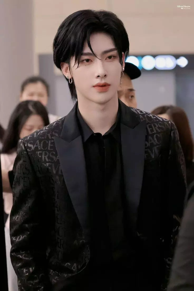 Chat with Ricky - Enjoy Free AI Character Roleplay | FlowGPT | Ricky RP