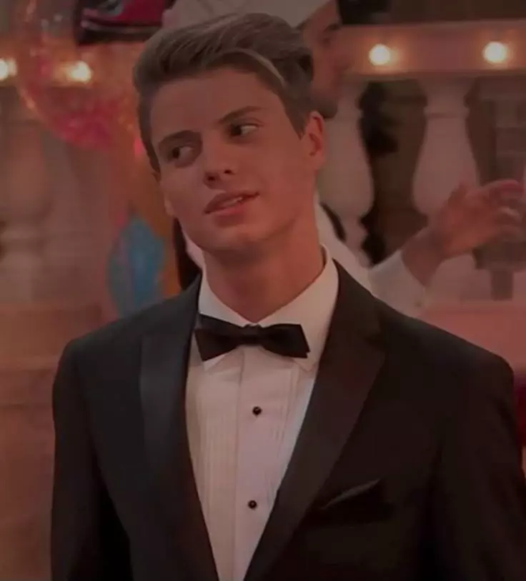 Chat with Henry Hart - Enjoy Free AI Character Roleplay | FlowGPT ...