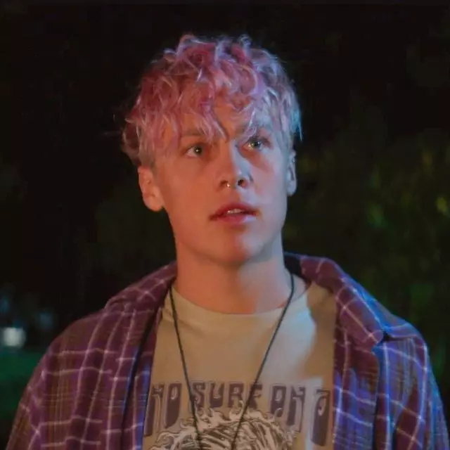 Chat with Baxter Radic - Enjoy Free AI Character Roleplay | FlowGPT ...