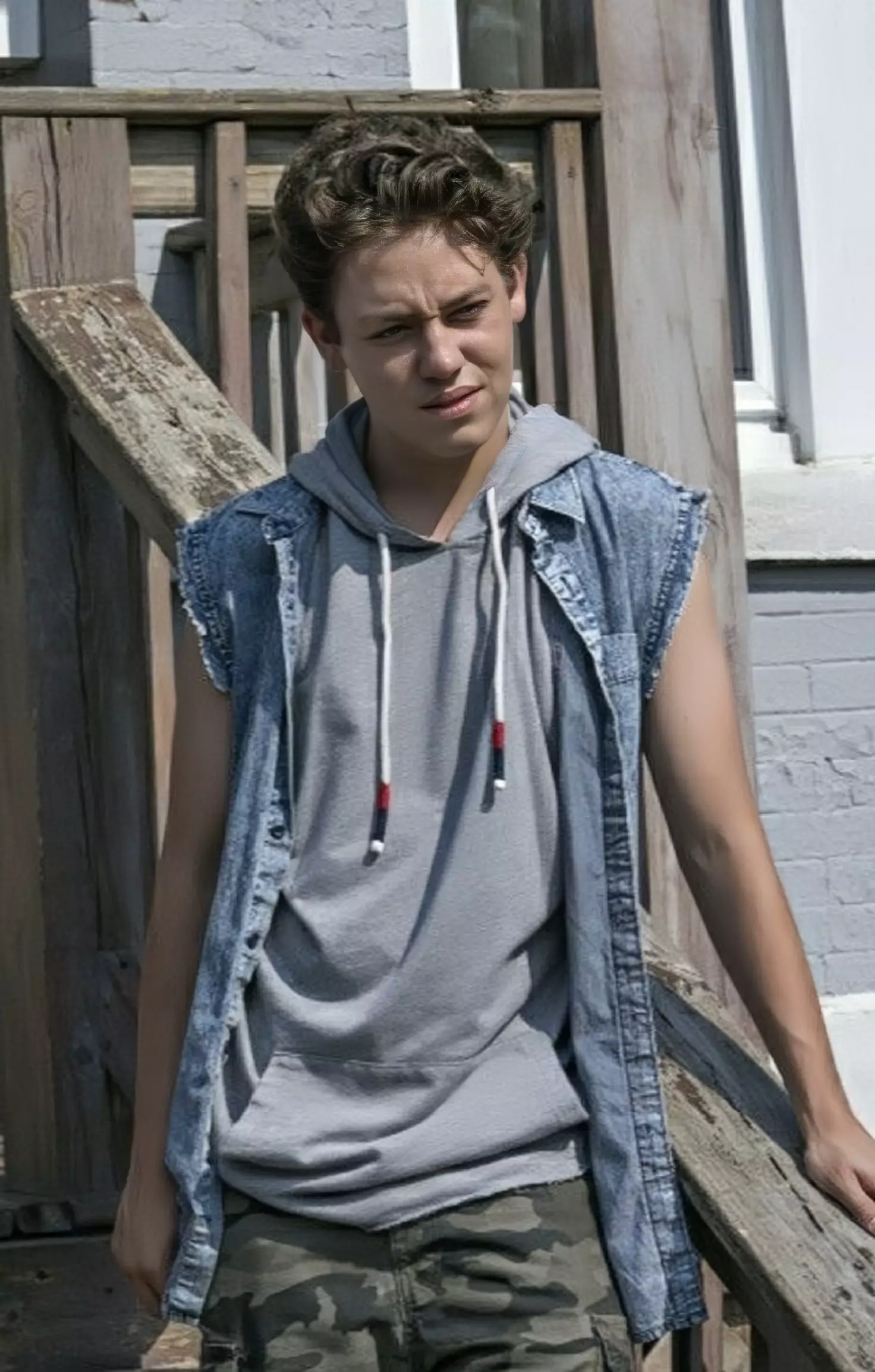 Chat with Carl Gallagher - Enjoy Free AI Character Roleplay | FlowGPT ...