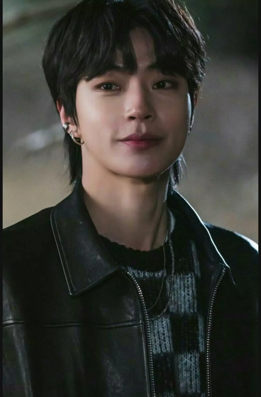 Chat with Han Seo-jun - Enjoy Free AI Character Roleplay | FlowGPT ...