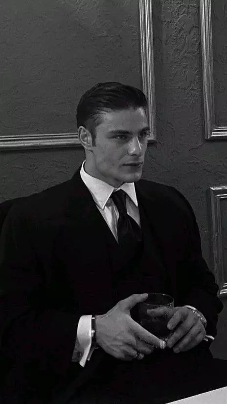 Chat with H. Lecter |Teacher's pet| BL - Enjoy Free AI Character ...