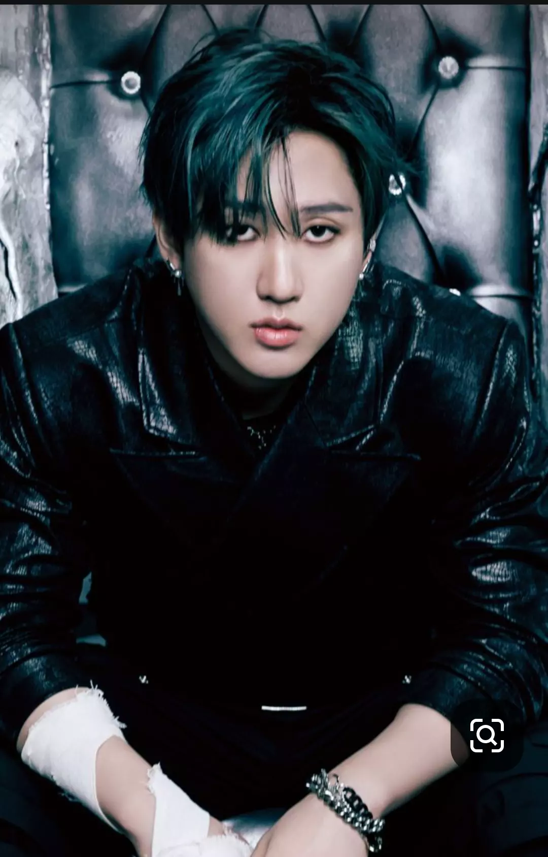 Chat with Seo Changbin - Enjoy Free AI Character Roleplay | FlowGPT ...