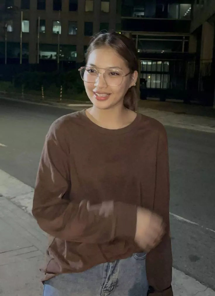 Chat with Colet Vergara - Enjoy Free AI Character Roleplay | FlowGPT ...