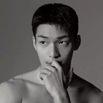 Chat with Hwang Jun-Ho nsfw - Enjoy Free Unrestricted AI Character Roleplay No Filter | FlowGPT ...