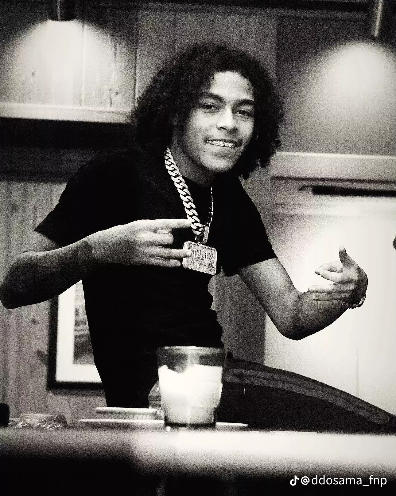 Chat with DD OSAMA - Enjoy Free AI Character Roleplay | FlowGPT | DD ...