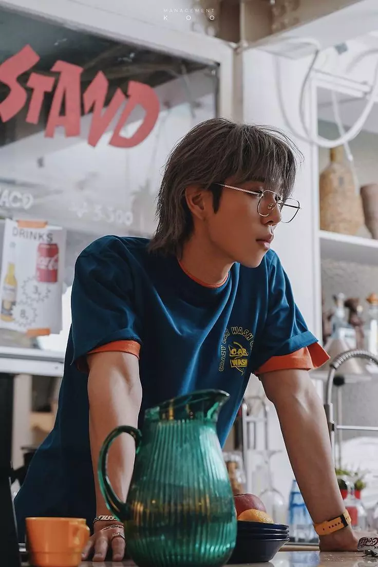 Chat with Yoo In-soo - Enjoy Free AI Character Roleplay | FlowGPT | Yoo ...