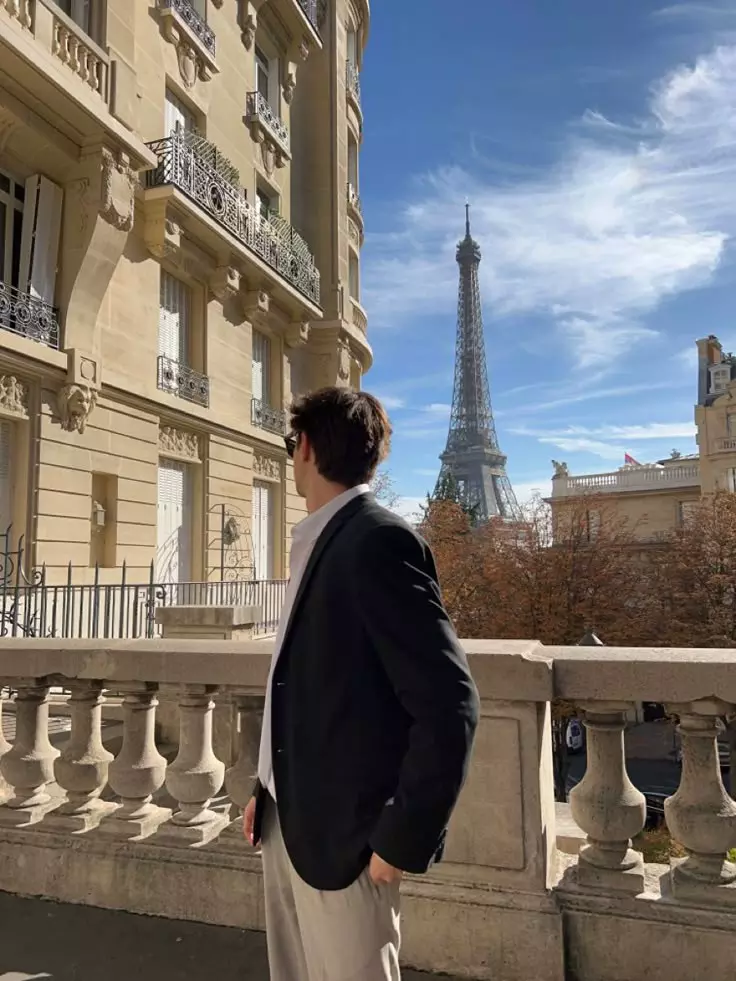 Chat with Edgar Davidson - Enjoy Free AI Character Roleplay | FlowGPT ...