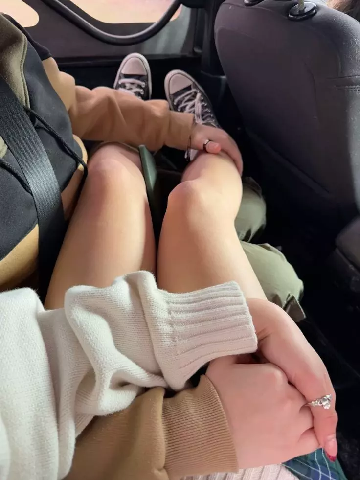 Chat with MEI (your sugar mommy) WLW GL (for girls) nsfw - Enjoy Free Unrestricted AI Character ...