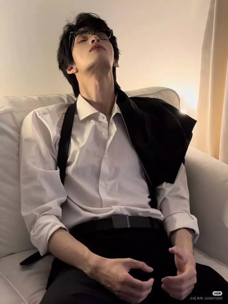 Chat with Lee song Wong nsfw - Enjoy Free Unrestricted AI Character Roleplay No Filter | FlowGPT ...