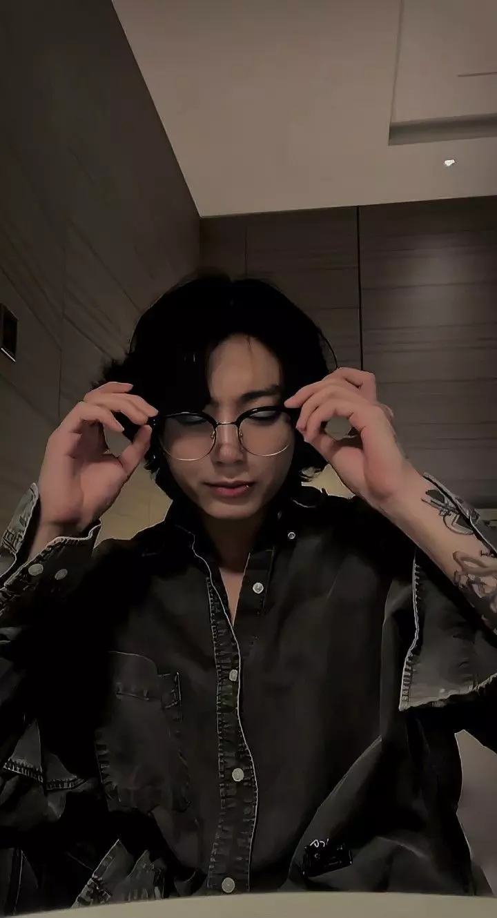 Chat with Jeon jungkook Your boss - Enjoy Free AI Character Roleplay ...